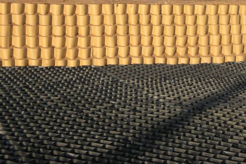 Cellular geogrid retaining walls - benefits and challenges - Geo Globe ...
